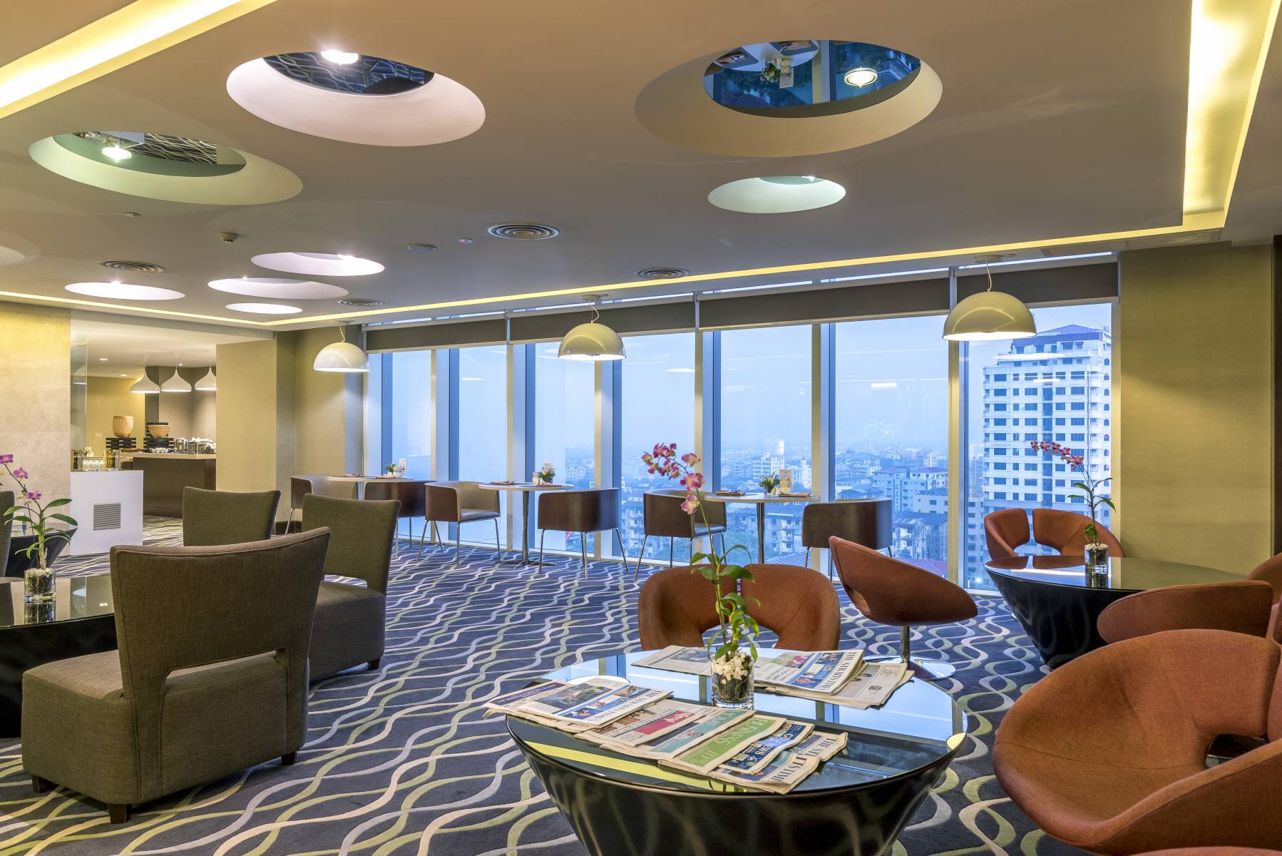 Premium Lounge | Novotel Yangon Max